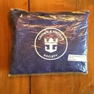Royal Caribbean | Bags | Nwt Beautiful Royal Caribbean Deep Blue Tote ...